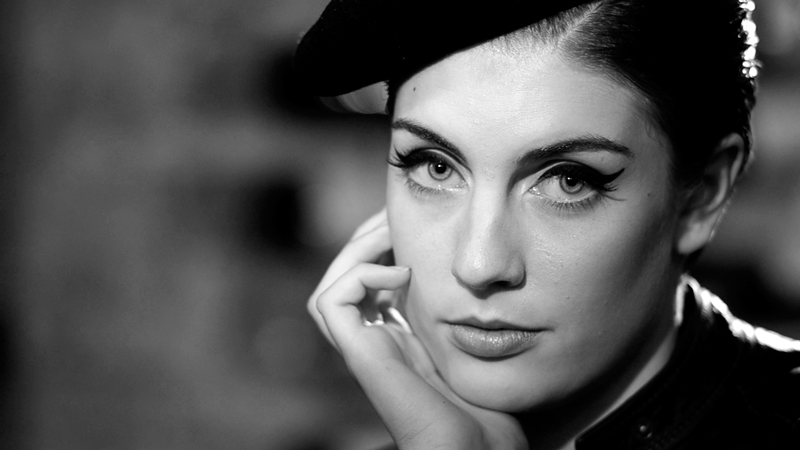 Pauline 2 - Gif - Portrait - Fotograf: Frank Widmann - Blinzeln - Augen